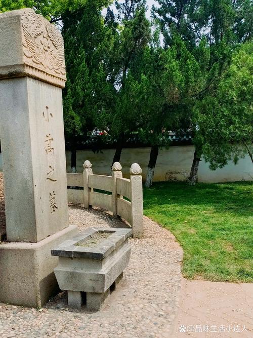 厄克维德仆人之墓怎么过图标