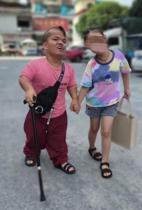 侏儒又叫什么人截图