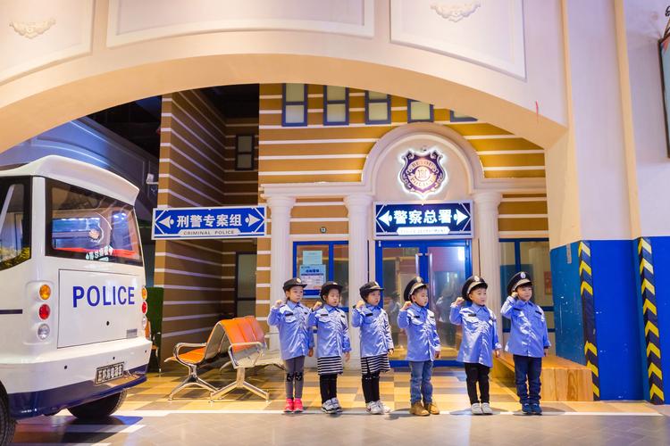 比如世界16岁还可以玩么截图