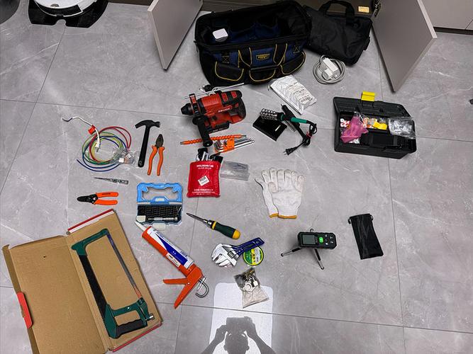 乱七八糟工具箱图标