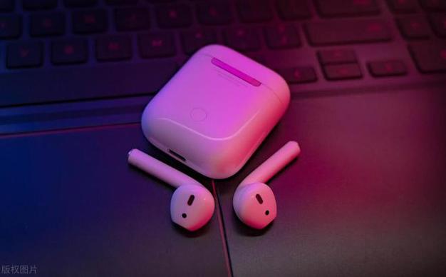 airpodspro充电拿出耳机指示灯也会一直截图