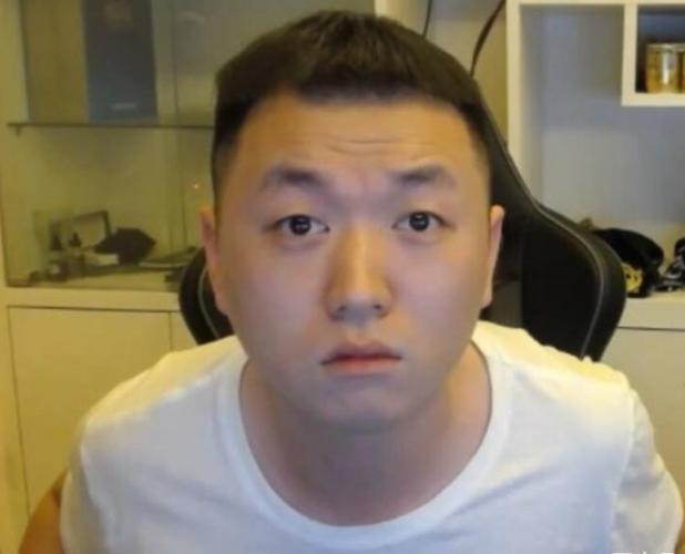 药水哥图标