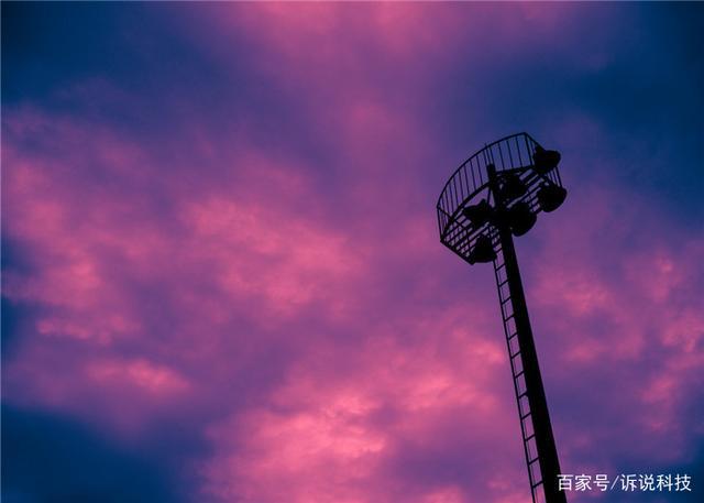 https.//霓虹云图标