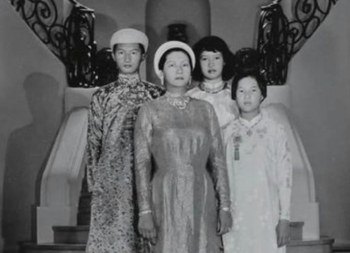 越南芳皇后的子女图标