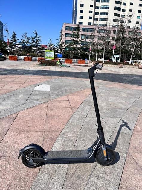 九号滑板车折叠后怎么打开截图
