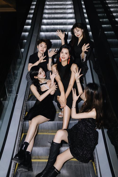 2022年新女团图标