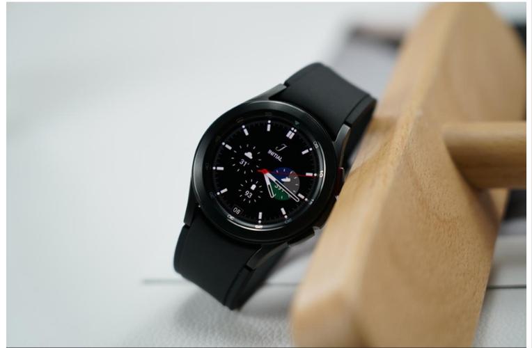 三星watch4 NFC图标