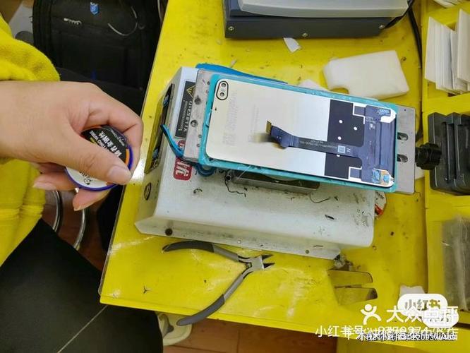 去手机店换屏幕会偷换你零件吗图标