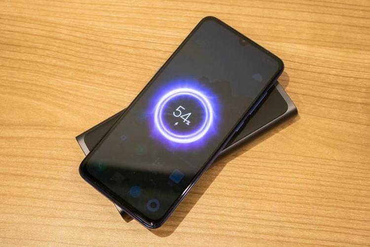 小米九能不能无线充电截图