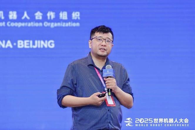 联创集团创始人简介图标