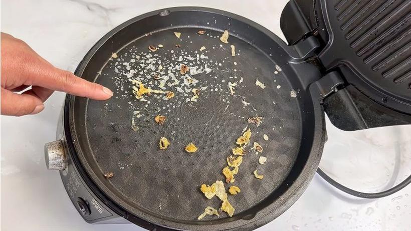 电饼铛的正确清洗方法图标