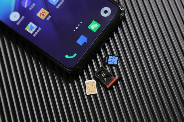 iqoopro插卡槽图标