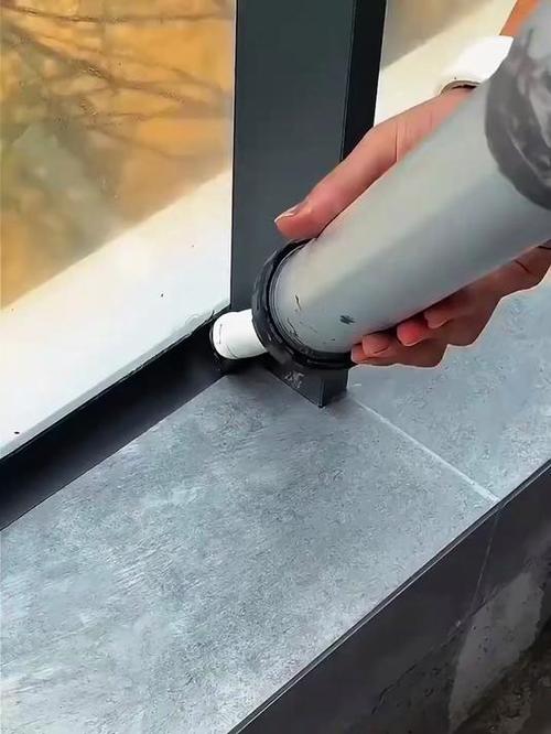 窗框与墙体间的缝隙如何处理图标