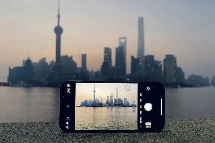 苹果相机竖着拍出来是横的截图