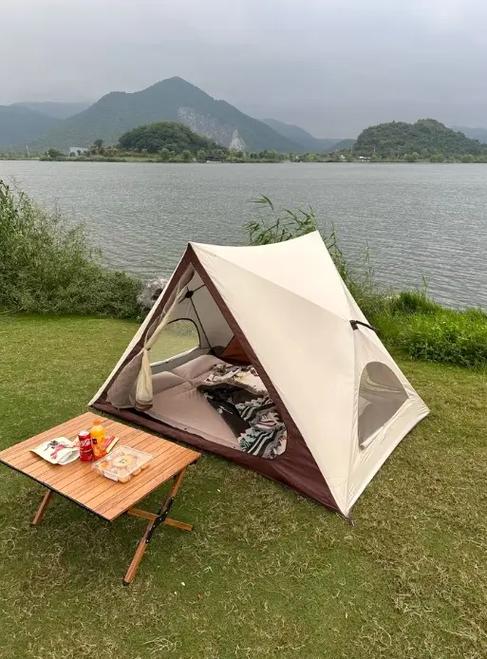 推拉折叠伸缩帐篷图标