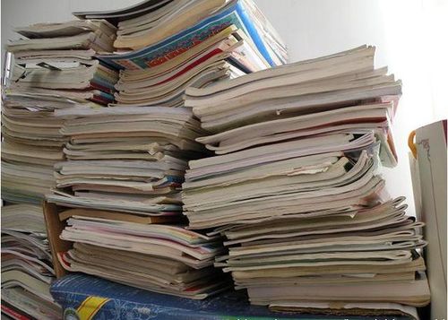 作业堆成山的图片大全图标