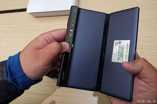 mate60pro闪光灯