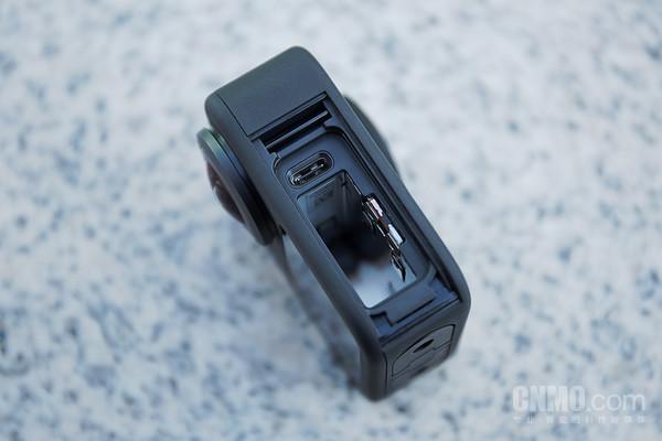 gopro7怎么充电图标