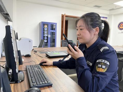 特警辅警图标