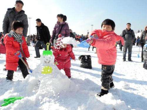 雪人背景图片图标