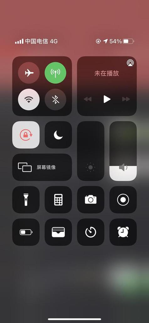 手机满满的电突然就没电游戏截图