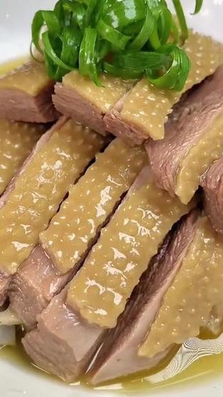 柠檬黄盐水鹅图标