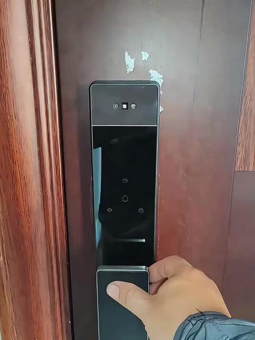 智能门锁显示已开锁但是开不了截图