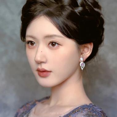 女头ins高级质感赵露思截图