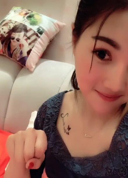 陌生人语音图标