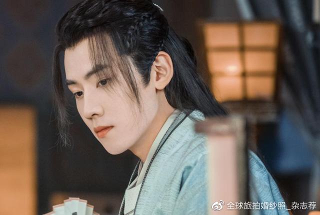清风皓月付费内容免费观看图标