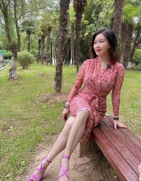 半老徐娘是指多少岁到多少岁图标