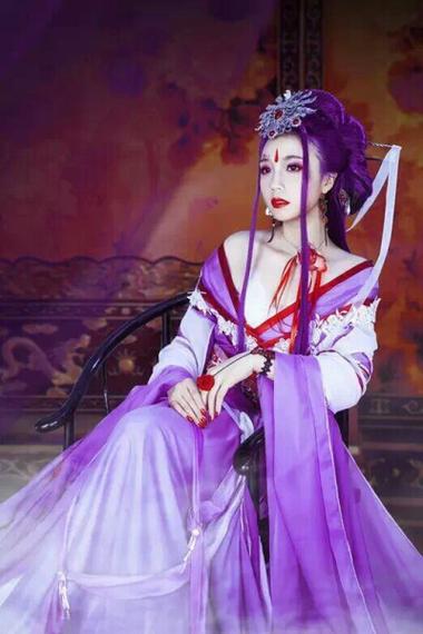 妖神真身截图