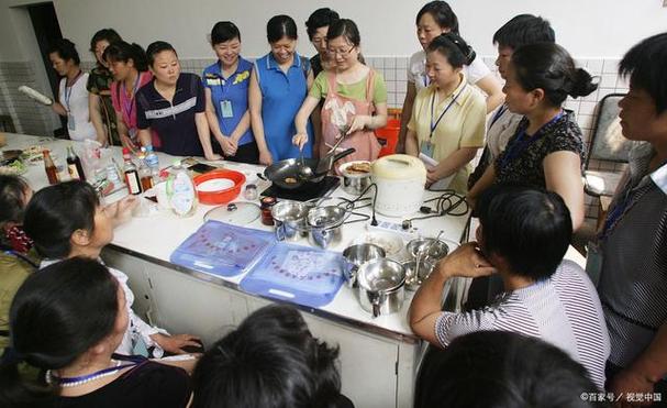 家政公司培训需要交学费吗?图标