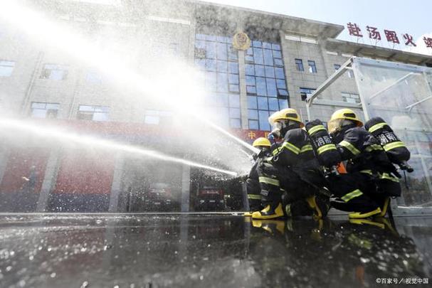 119真实消防车救火视频图标