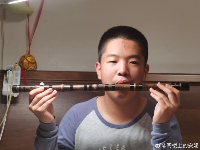 小笛视频吹出一手图标