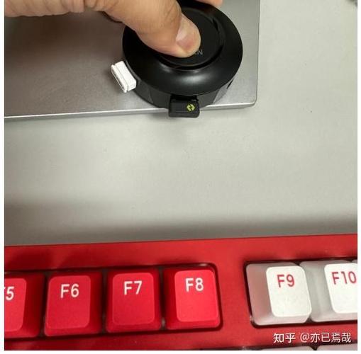 鼠标突然漂移图标