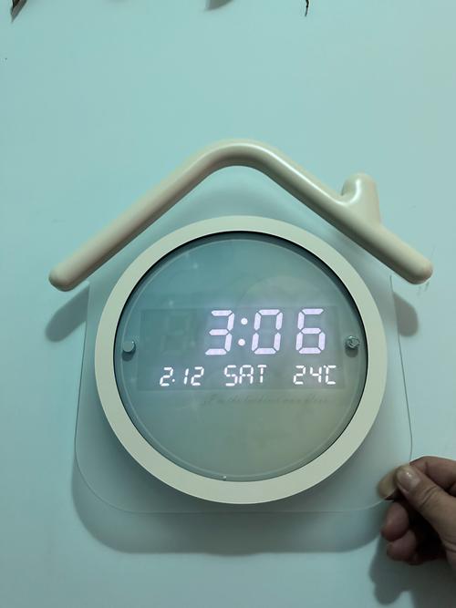挂壁钟怎么调时间截图