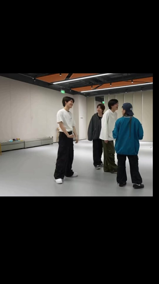 时代少年团抽象日常图标