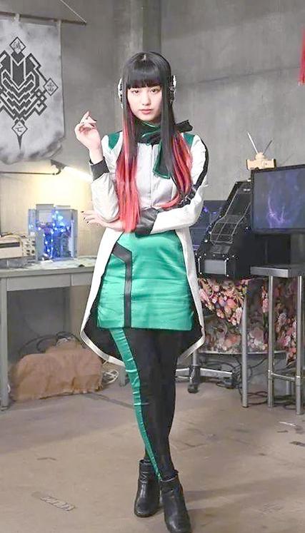 假面骑士女生变身