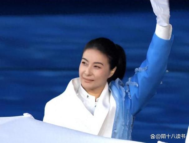 郭晶晶毕业于什么大学截图