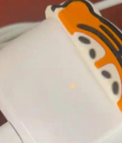 苹果无线耳机指示灯颜色都代表什么图标