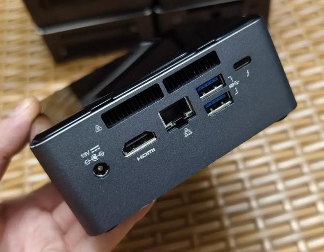 英特尔nuc11ATK图标