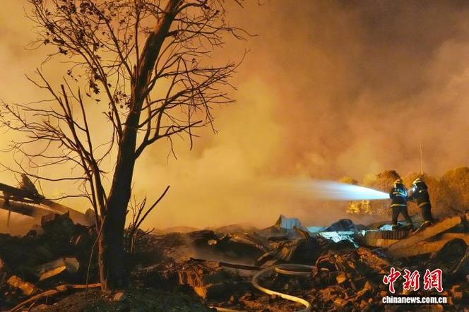 直击浏阳烟花厂爆炸事故现场图标