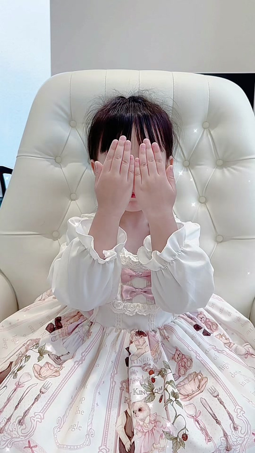 快手广告视频小女孩