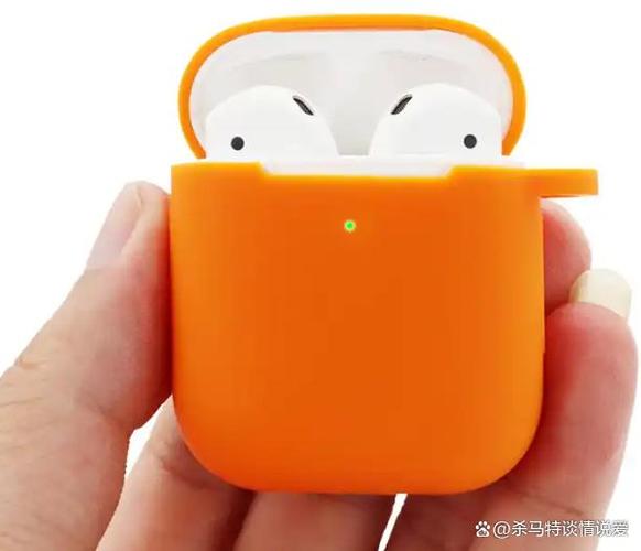 苹果耳机满电还显示橙色