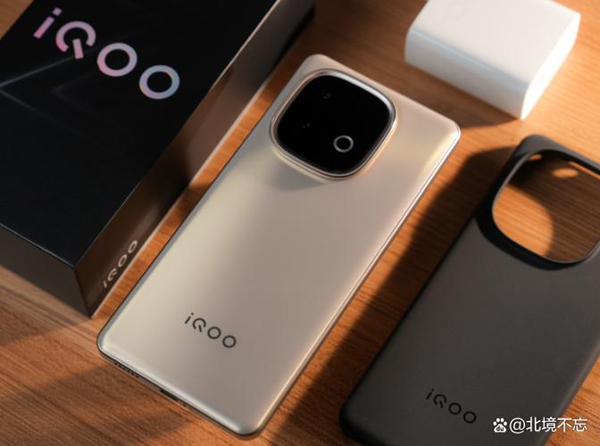 iq00哪款性价比高图标