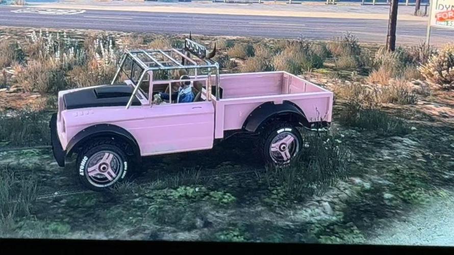 gta5人物卡卡在一处的原因