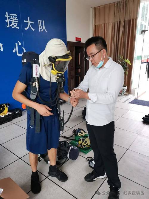 耳机滤网掉进耳朵里怎么办图标