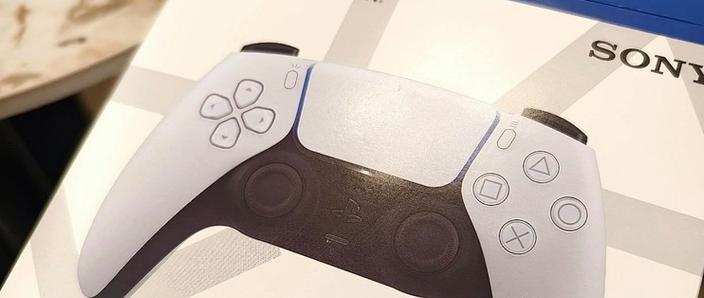 ps5手柄充电正确方法图标