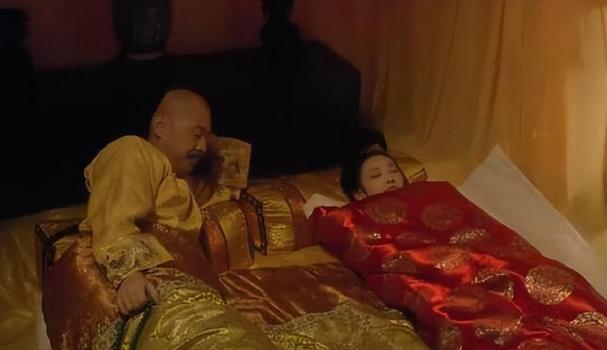 穿越巨龙皇帝各种宠幸后宫的小说图标